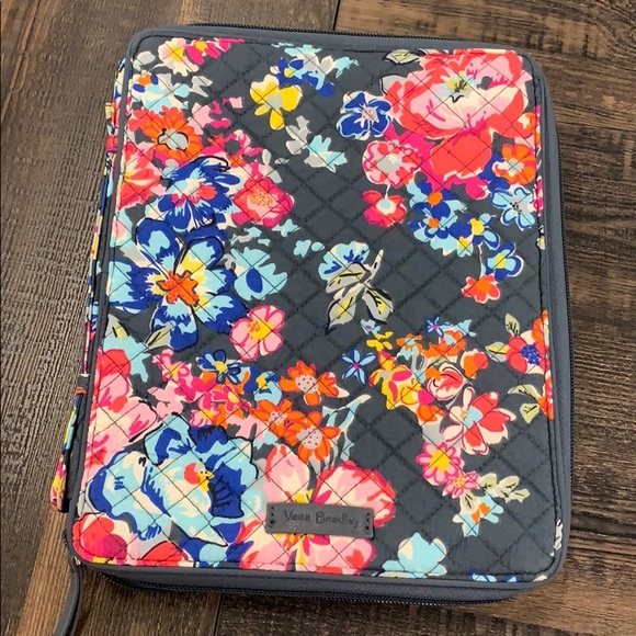 Vera Bradley | Accessories | Nwt Vera Bradley Iconic Tablet Tamer ...